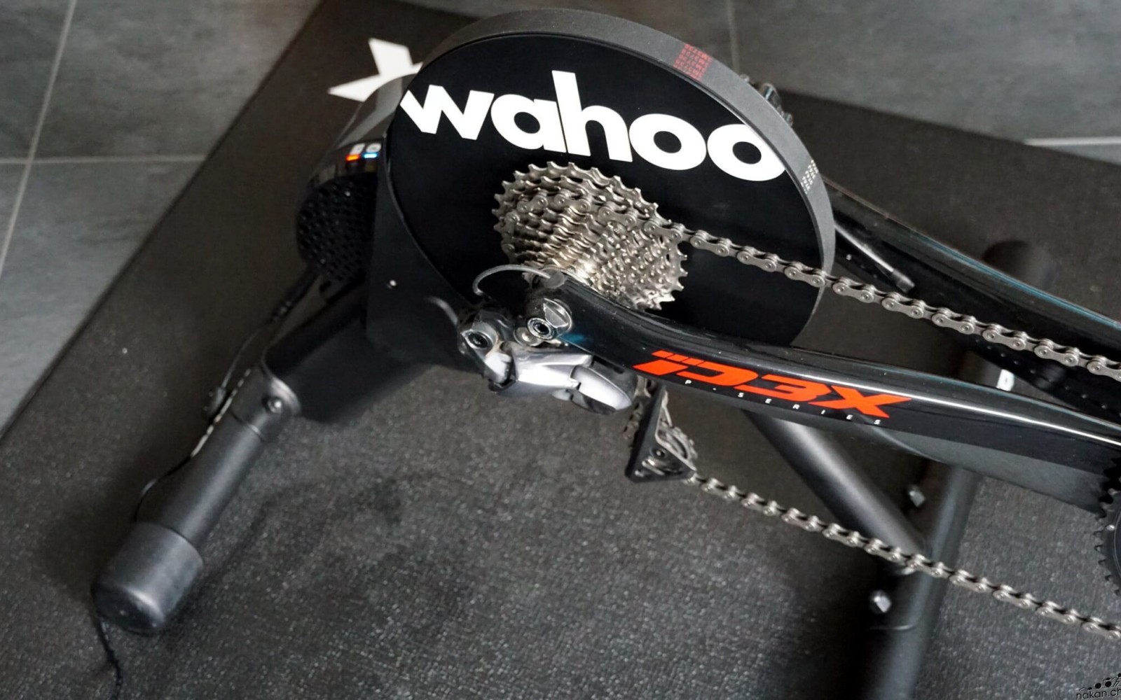 Le home trainer Wahoo KICKR Core testé de fond en comble - nakan.ch